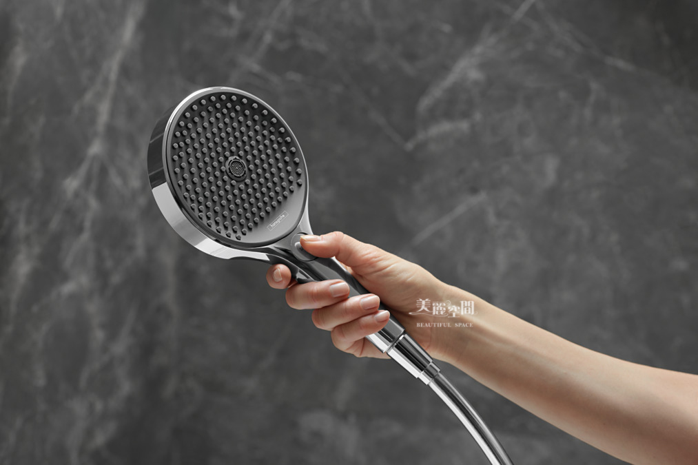 Hansgrohe Rainfinity 130 26864670 三段按鍵式手持花灑 黑色