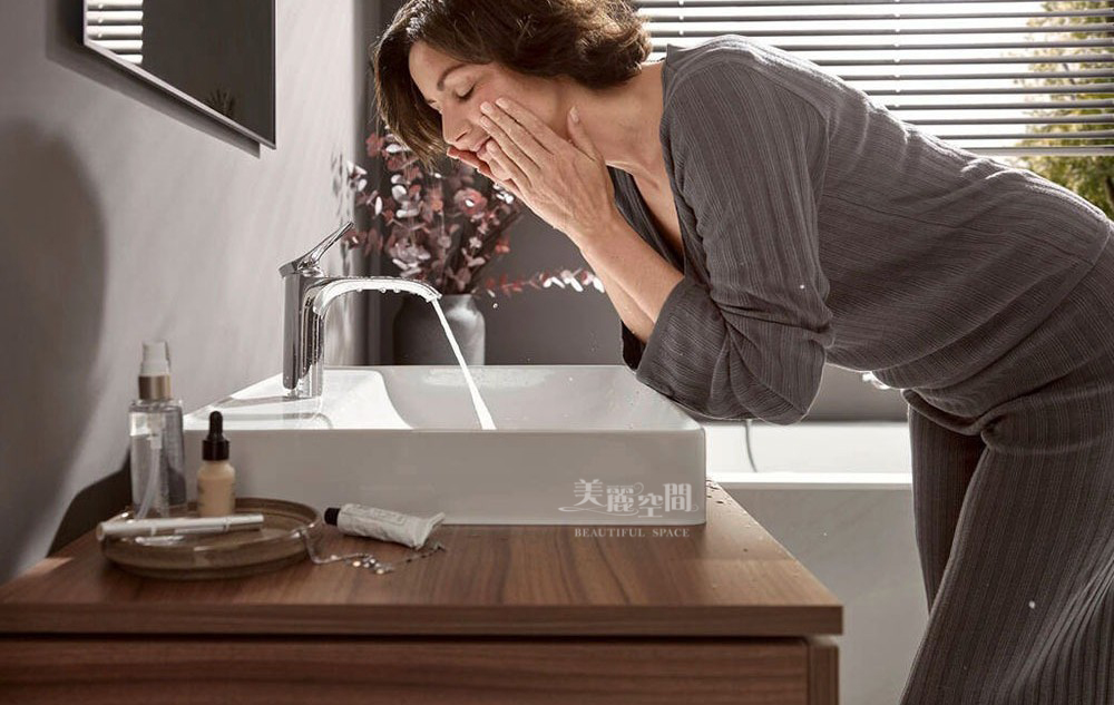 Hansgrohe 75020670 Vivenis 110 單槍加高面盆龍頭 (現貨)